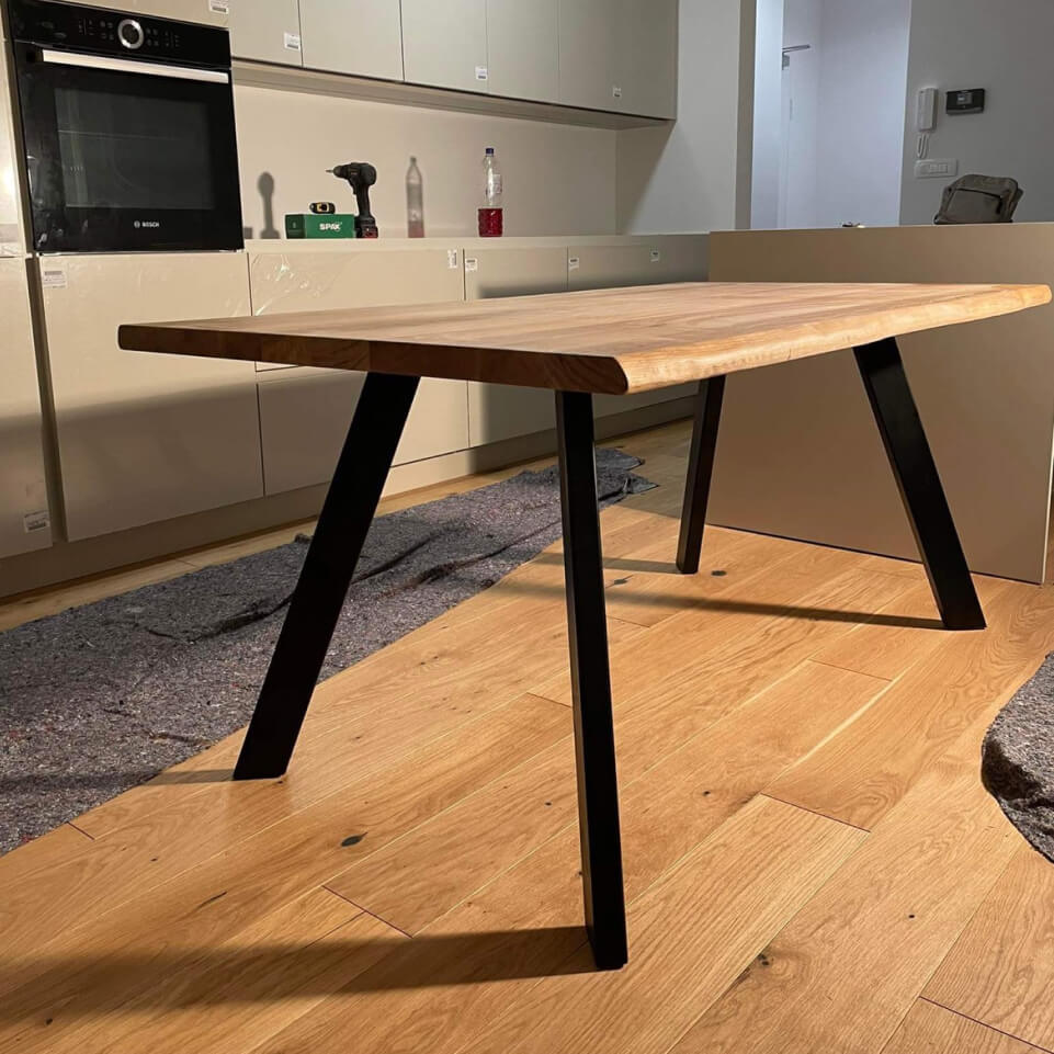 Epoksi smole in izdelki - S K L E D A R Masivne podnožja za mize ...